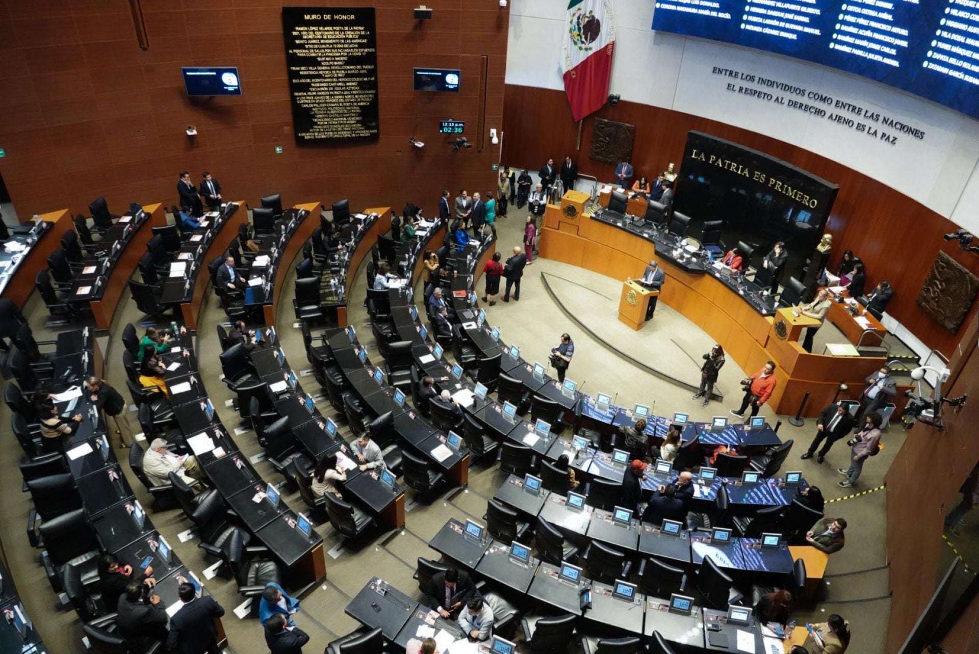 (VIDEO) ¡Morena rechaza regulación! Senado aprueba en lo general y particular prohibir ...