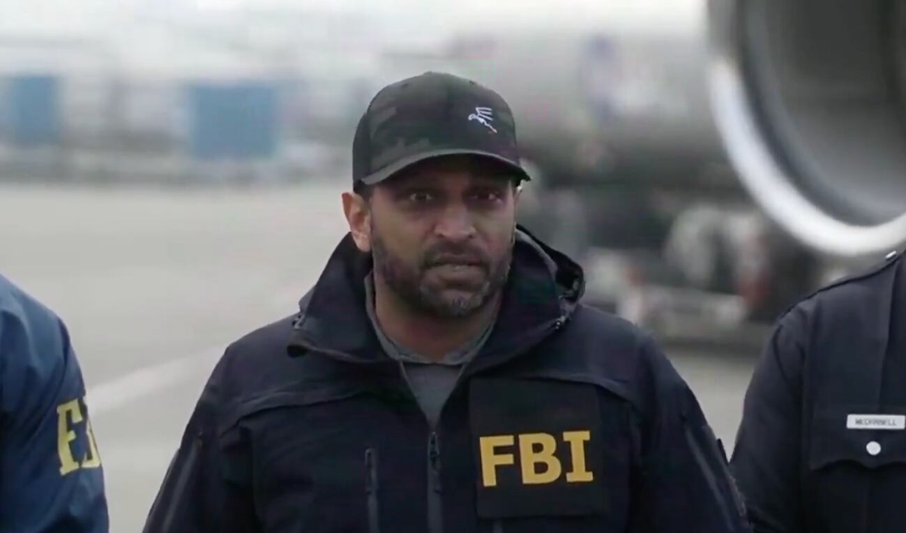 Director del FBI compara a Ryan James Wedding con ‘El Chapo’ Guzmán y ...
